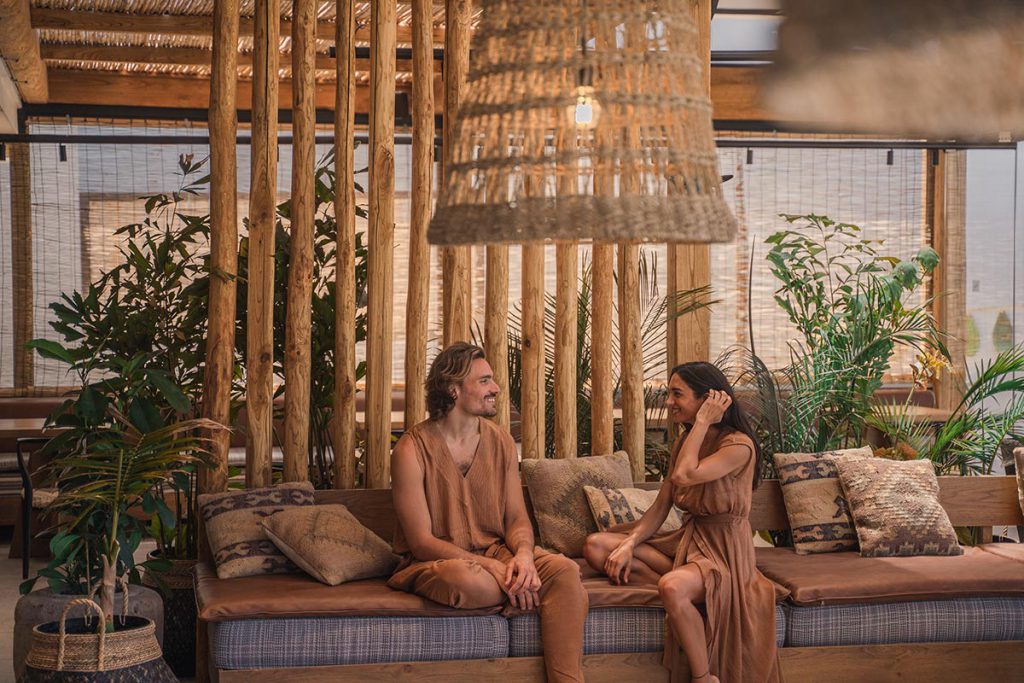 The Happiest People Don't Have the Best of Everything, They Just Make the Best of Everything ...